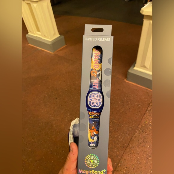Disney | Accessories | Disney Parks 225 A Goofy Movie 30th Anniversary ...